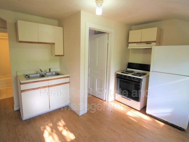 2 Bedroom Condo for Rent at 855 Alexander St Se, Grand Rapids, MI 49507 South East End