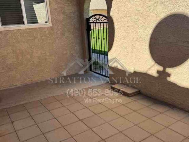 2 Bedroom Condo for Rent at 852 N Stapley Dr, Mesa, AZ 85203