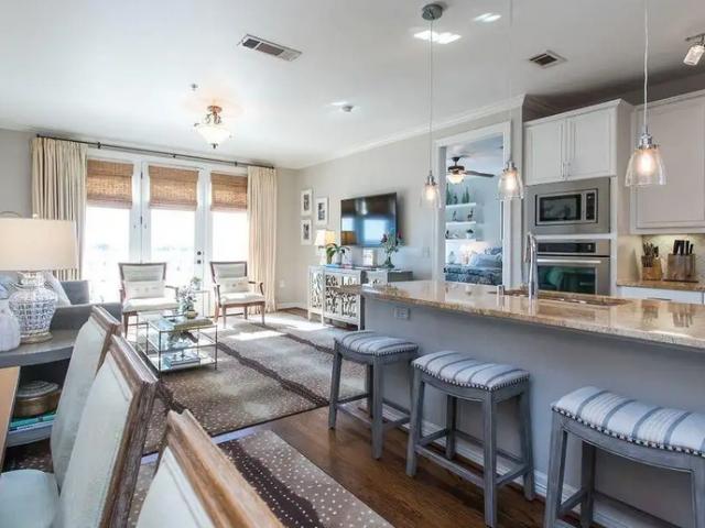 2 Bedroom Condo for Rent at 8616 Turtle Creek Boulevard #822, Dallas, TX 75225