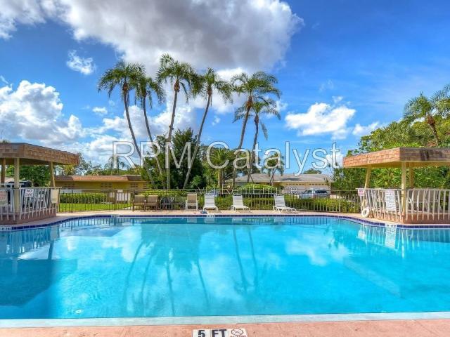 2 Bedroom Condo for Rent at 8950 Park Blvd #310, Seminole, FL 33777