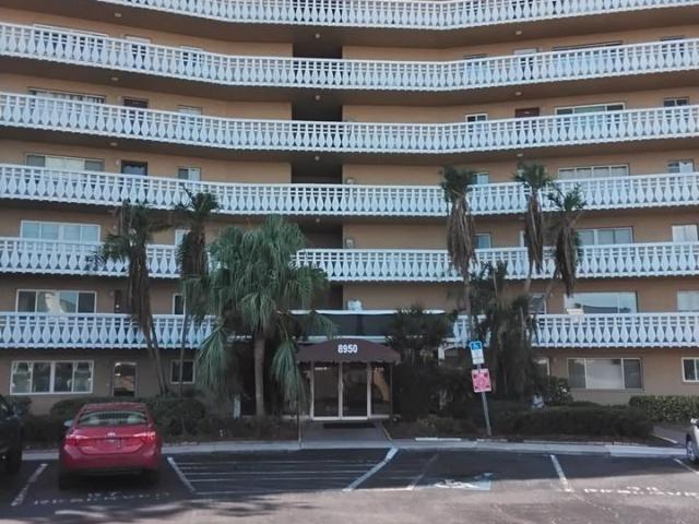 2 Bedroom Condo for Rent at 8950 Park Blvd #703, Seminole, FL 33777