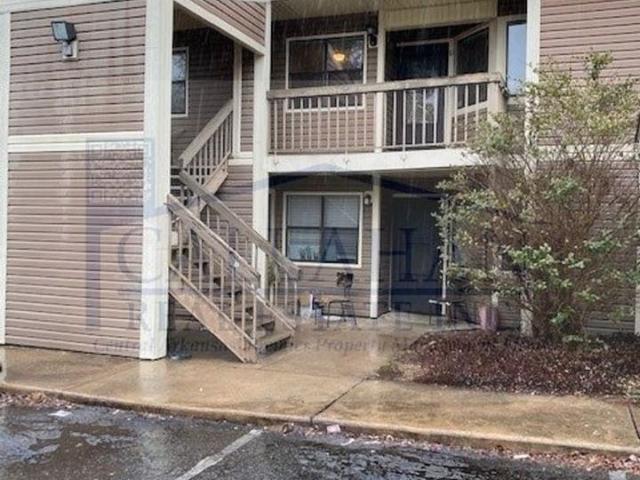 2 Bedroom Condo for Rent at 8 Towne Park Ct #10, Little Rock, AR 72227 Reservoir