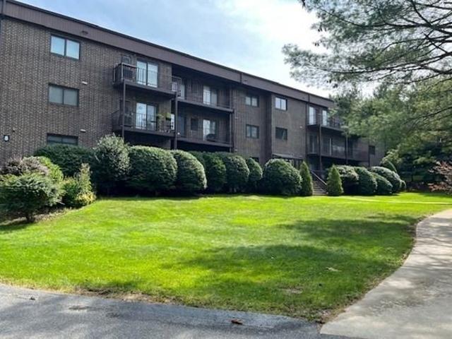 2 Bedroom Condo for Rent at 8 Ledgewood Way #10, Peabody, MA 01960 Proctor