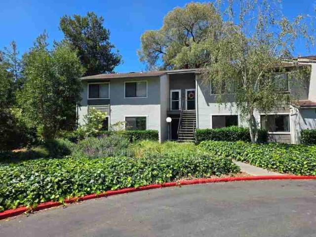 2 Bedroom Condo for Rent at 900 Cambridge Dr #185, Benicia, CA 94510