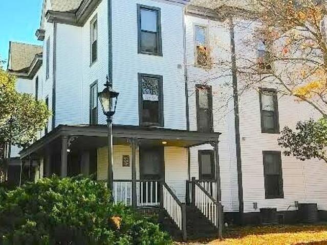 2 Bedroom Condo for Rent at 915 Green St #915, Portsmouth, VA 23704