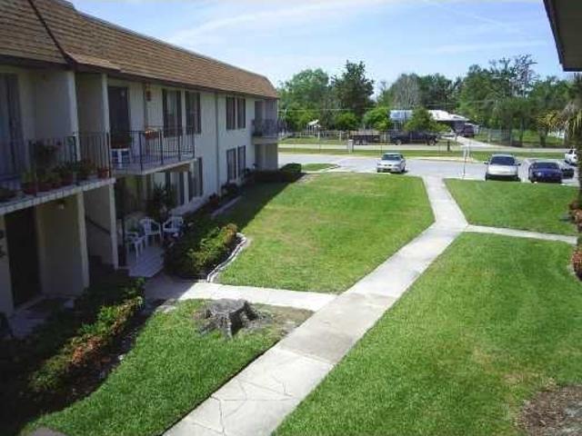 2 Bedroom Condo for Rent at 921 W Oak Ridge Rd, Orlando, FL 32809