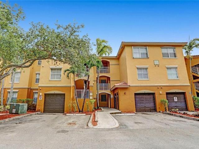 2 Bedroom Condo for Rent at 9650 Northwest 2nd Street #4 304, Pembroke Pines, FL 33024