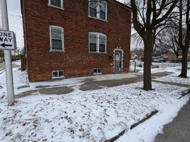 2 Bedroom Condo for Rent at 9601 S Harvard Ave, Chicago, IL 60628 Roseland