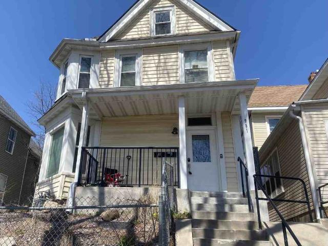 2 Bedroom Condo for Rent at 981 Jessamine Ave E #2, St. Paul, MN 55106 Payne Phalen