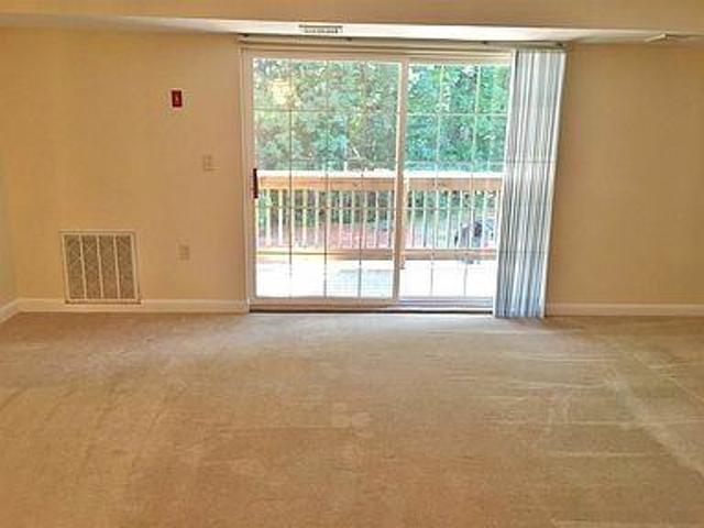 2 Bedroom Condo for Rent at 99 Mammoth Rd, South Hooksett, NH 03106 South Hooksett