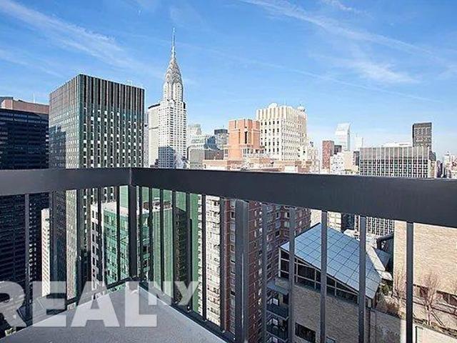 2 Bedroom Condo for Rent at E 40th St #44B, New York, NY 10016 Murray Hill