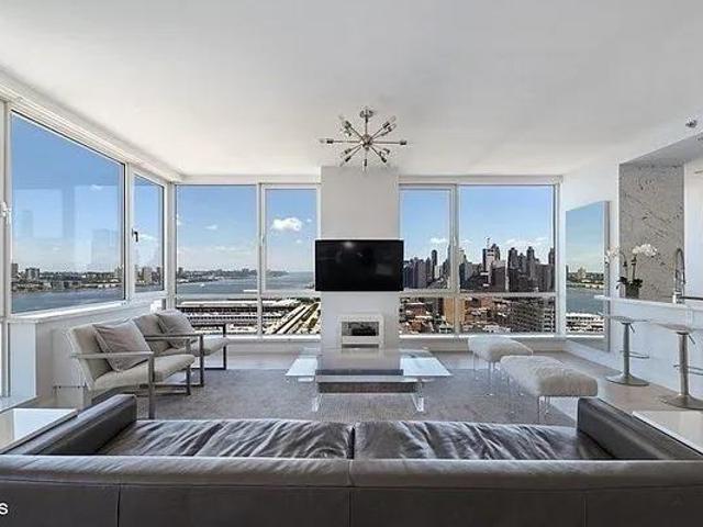 2 Bedroom Condo for Rent at W 42nd St #30G, New York, NY 10036 Hell's Kitchen