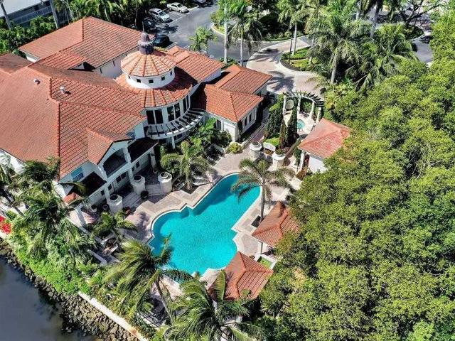 2 Bedroom Condo for Rent at Tuscany Way & Federal Hwy, Boynton Beach, FL 33435