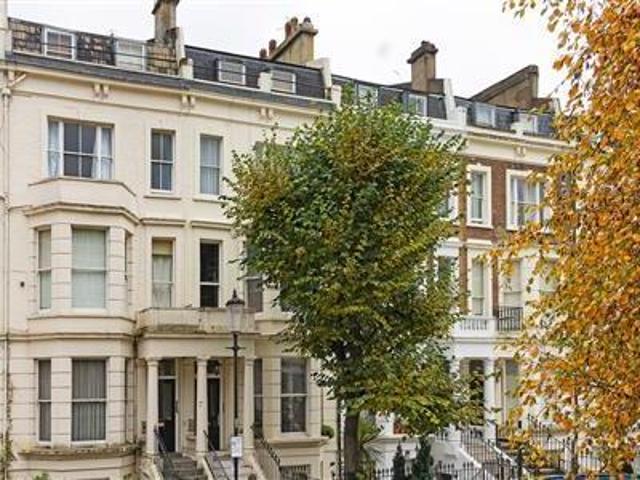 2 Bedroom Condo London England 96317023