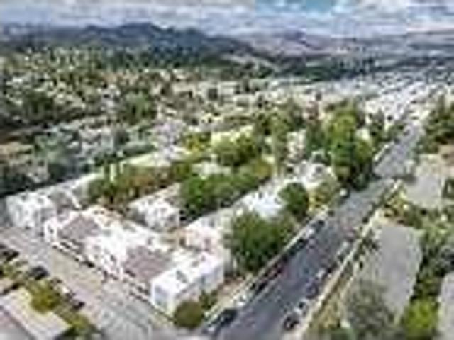 2 Bedroom Condos & Townhouses For Rent Canoga Park California