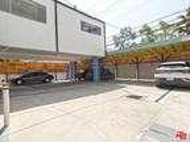 2 Bedroom Condos & Townhouses For Rent Los Angeles CA