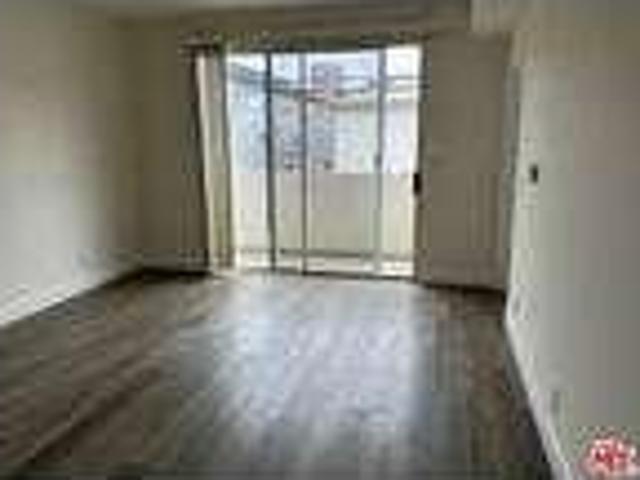 2 Bedroom Condos & Townhouses For Rent Los Angeles CA