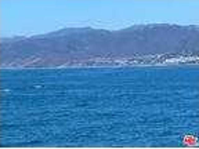 2 Bedroom Condos & Townhouses For Rent Santa Monica California