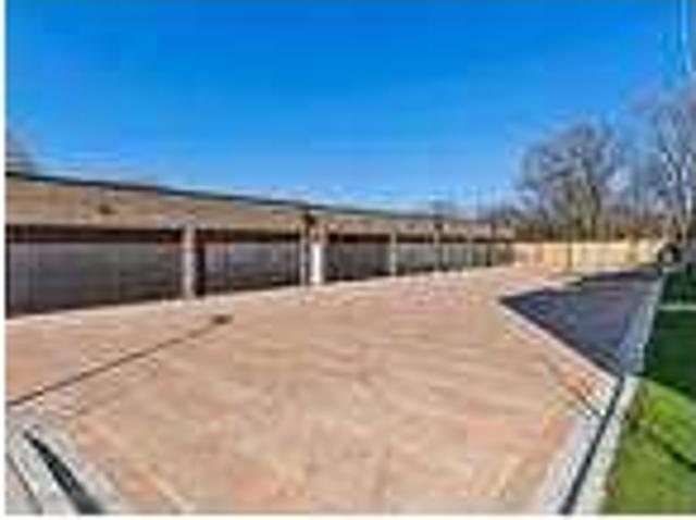 2 Bedroom Condos & Townhouses For Rent Roselle IL