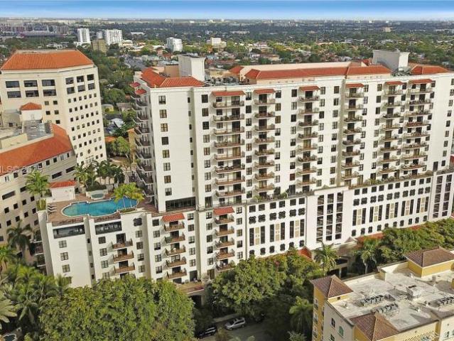 2 bedroom, Coral Gables Fl FL 33134 102398301