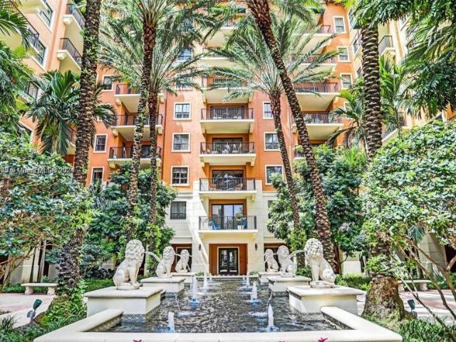 2 bedroom, Coral Gables Fl FL 33134 102659809