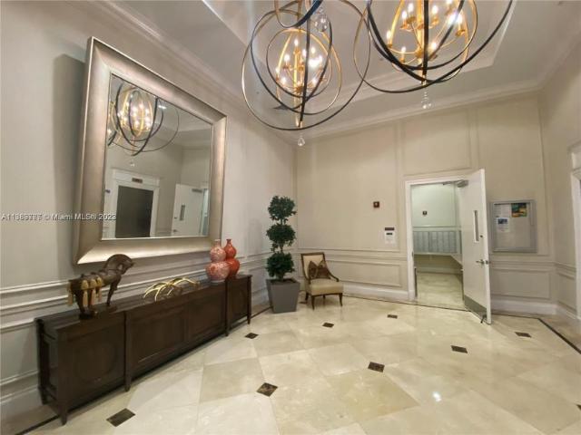 2 bedroom, Coral Gables Fl FL 33134 102659914