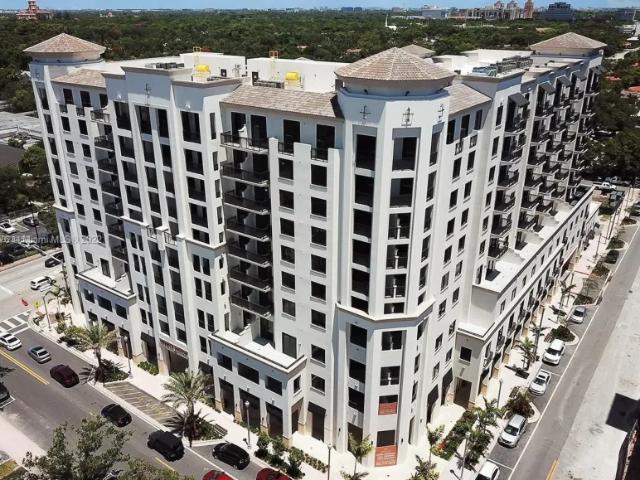 2 bedroom, Coral Gables FL FL 33146 LS102715866