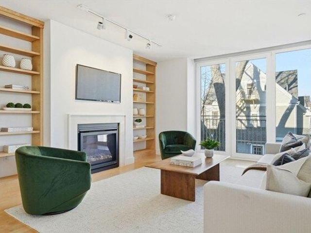 2 bedroom, Cambridge MA 02140 102586700