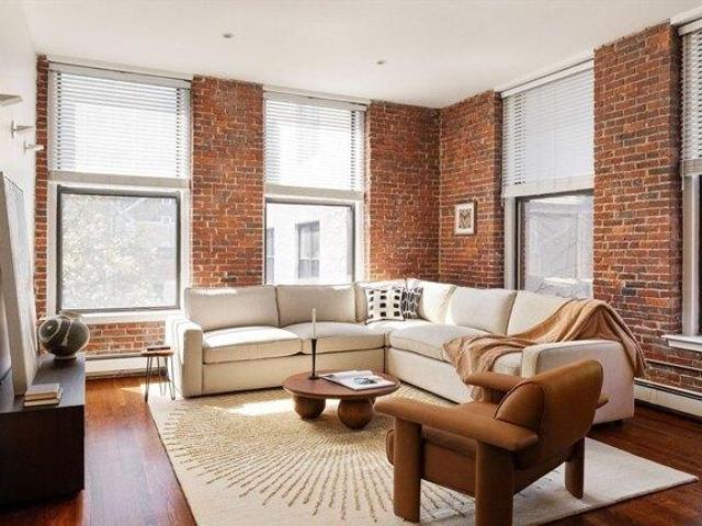 2 bedroom, Cambridge MA 02140 102632436