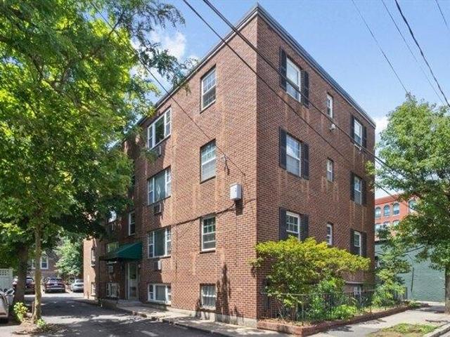 2 bedroom, Cambridge MA 02140 103808536
