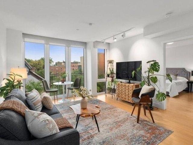 2 bedroom, Cambridge MA 02140 104261907