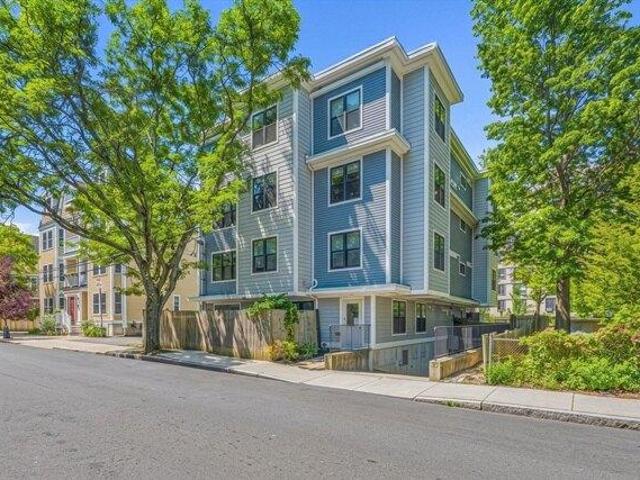 2 bedroom, Cambridge MA 02140 104809736