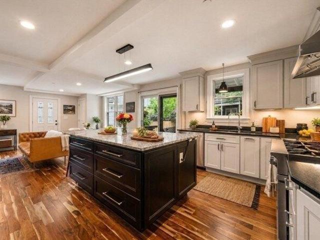 2 bedroom, Cambridge MA 02141 104298505