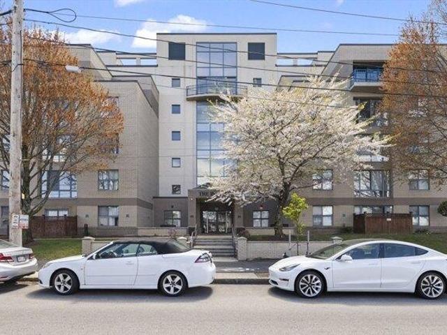 2 bedroom, Cambridge MA 02141 104375961