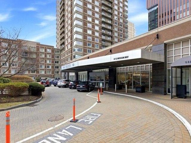 2 bedroom, Cambridge MA 02141 105059895