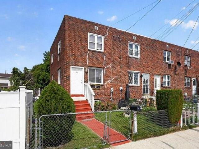 2 bedroom, Camden NJ 08105 102724925