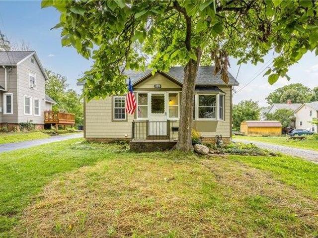 2 bedroom, Canandaigua NY 14424 104906679