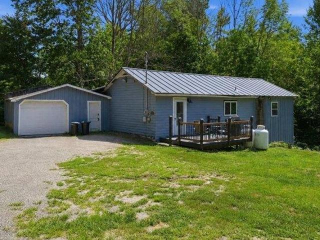 2 bedroom, Canaan NH 03741 105159799