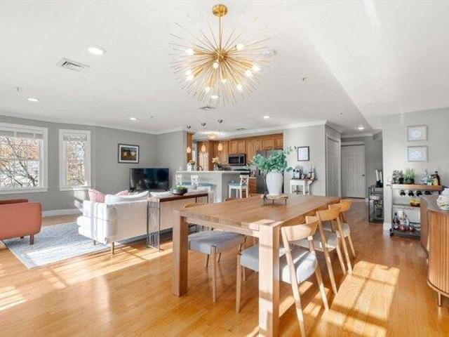 2 bedroom, Canton MA 02021 105104993