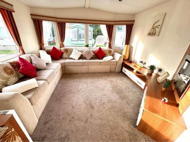 2 bedroom caravan to rent