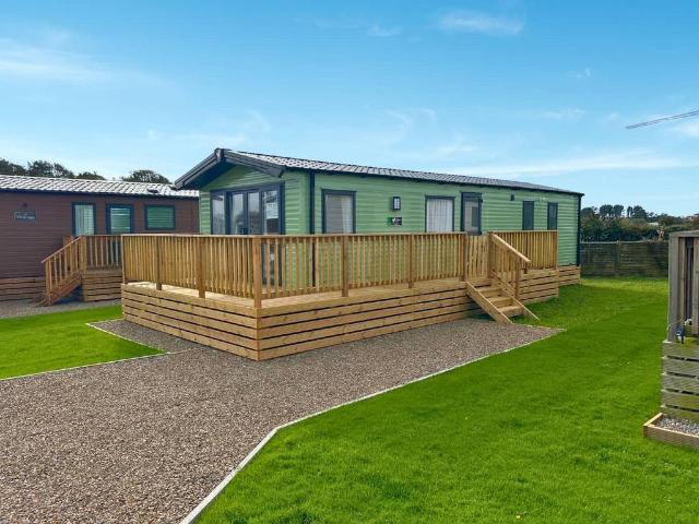 2 bedroom caravan for sale
