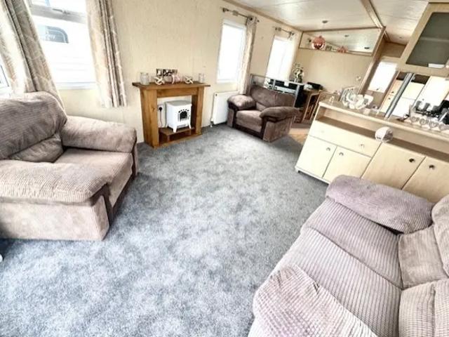 2 bedroom caravan for sale
