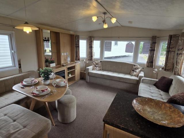 2 bedroom caravan for sale