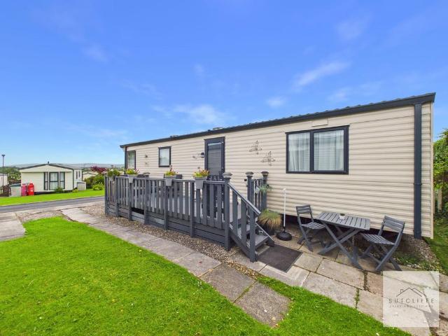 2 bedroom caravan for sale