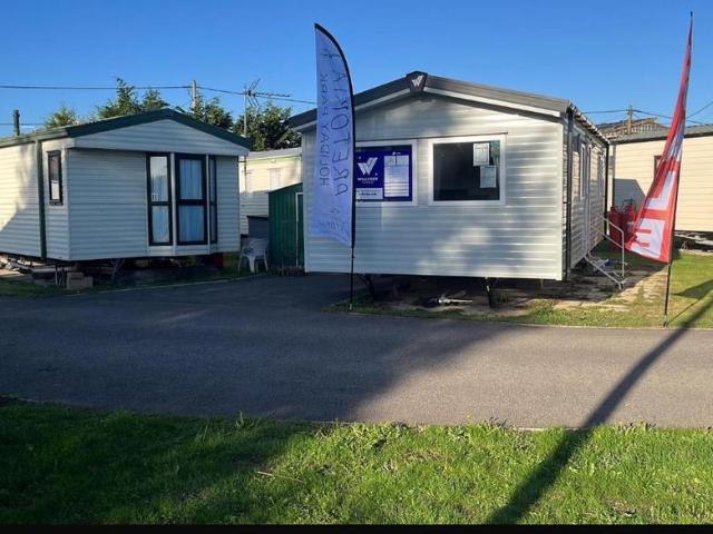 2 bedroom caravan for sale