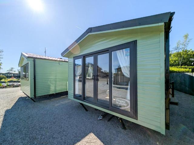 2 bedroom caravan for sale