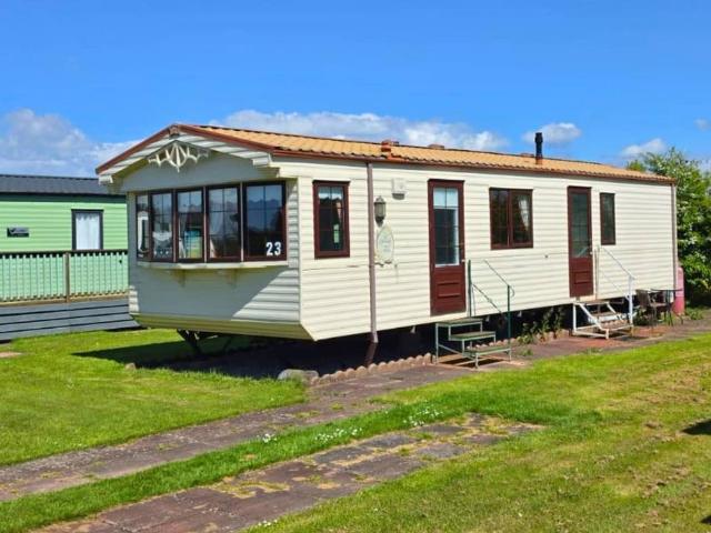 2 bedroom caravan for sale