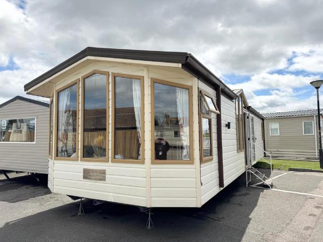 2 bedroom caravan for sale
