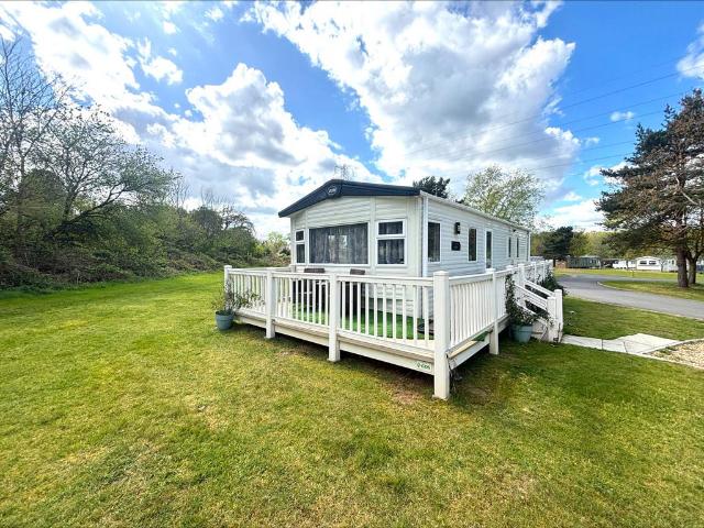 2 bedroom caravan for sale