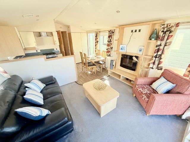 2 bedroom caravan for sale